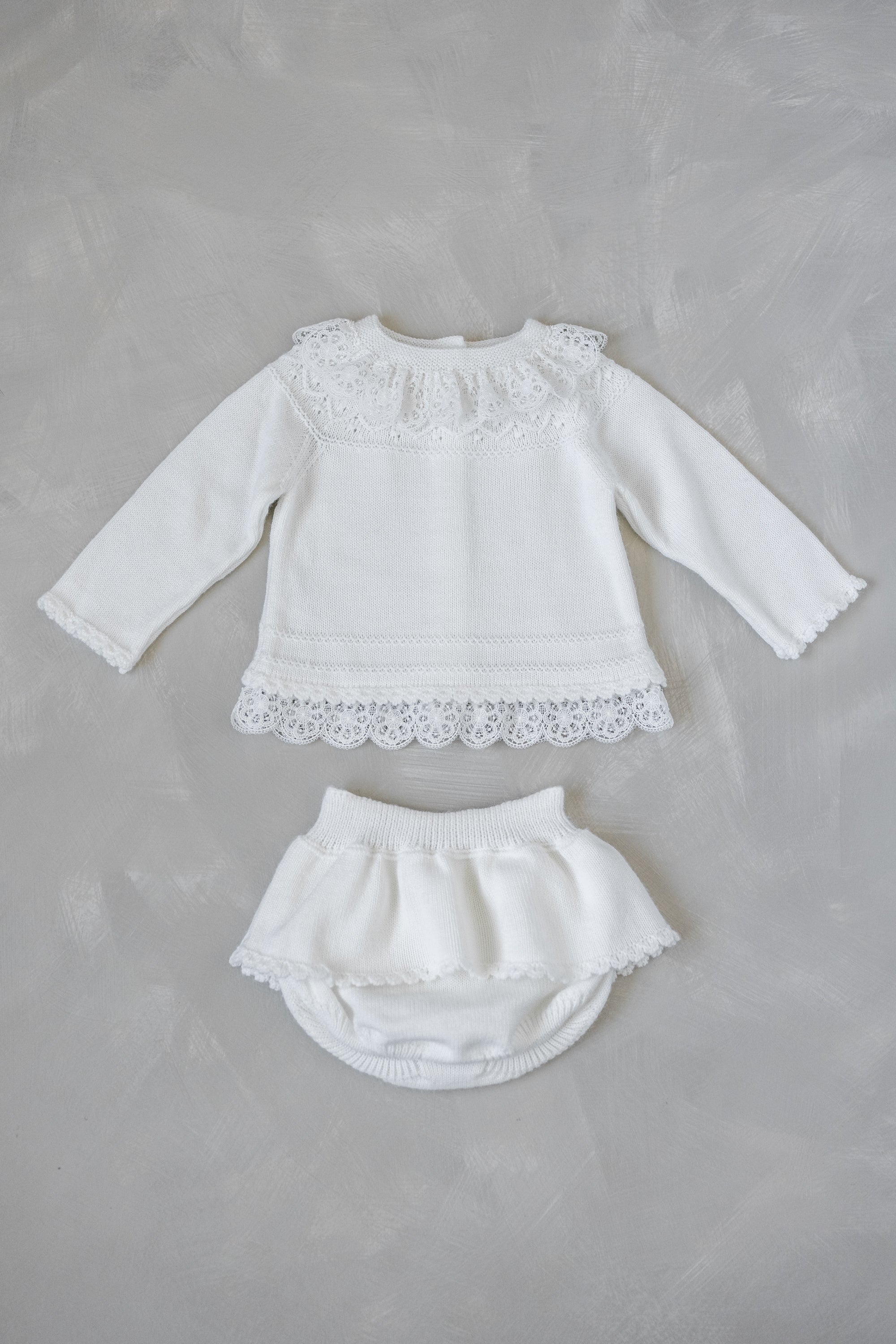 Baby Girl's White Knitted 2-Piece Set – MINI ME AND MAMA